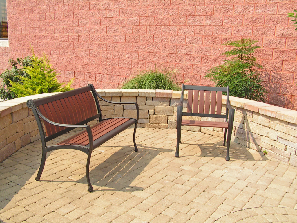 Enhance Your Commercial Property with a Hardscape Patio